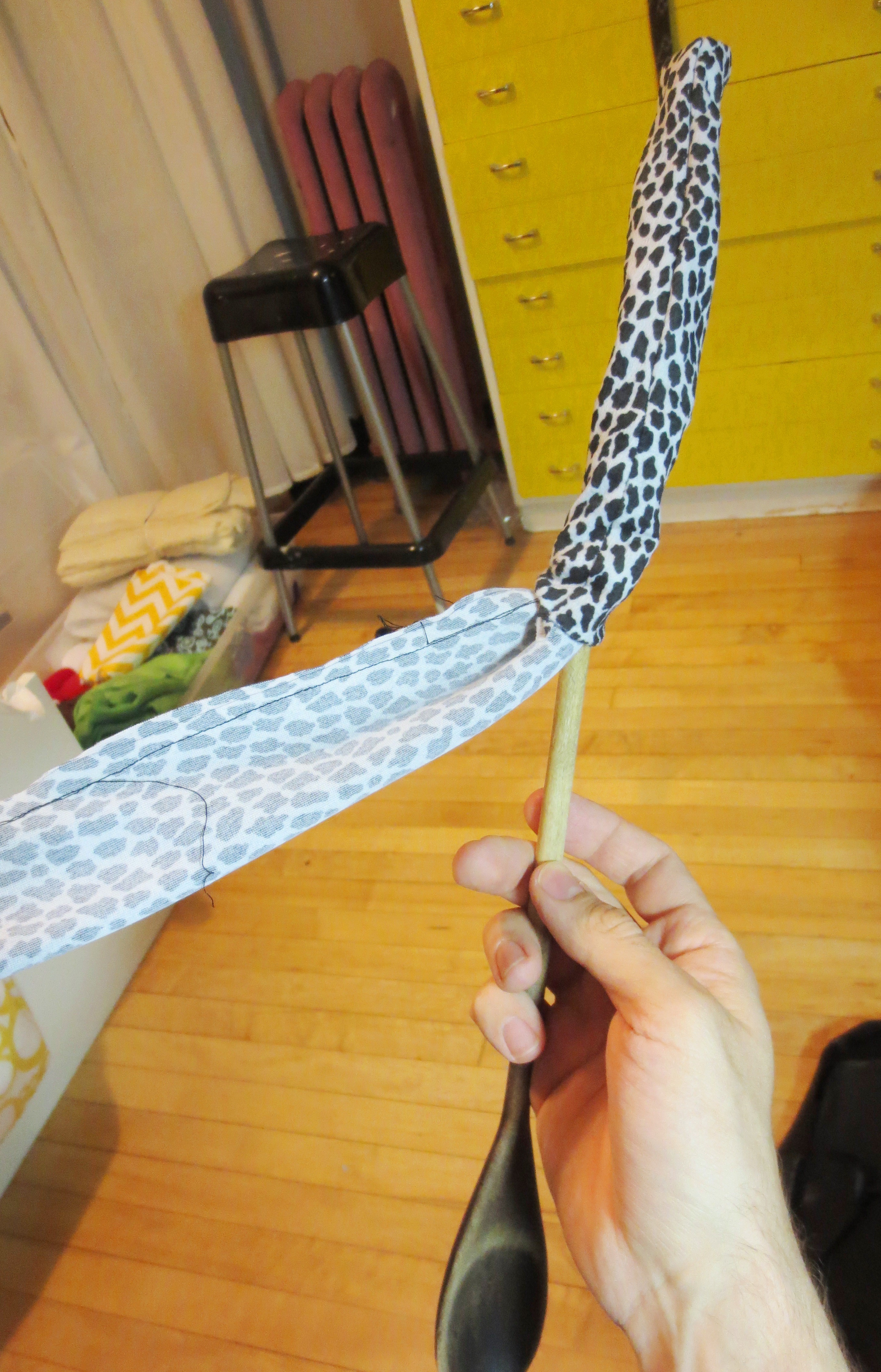 Just in Time for Mother’s Day: DIY D-Ring Fashion Belts | projectophile