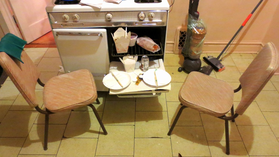 A Bucket of Paint + a Trip to IKEA: Babushka Kitchen Gets a $200 ...